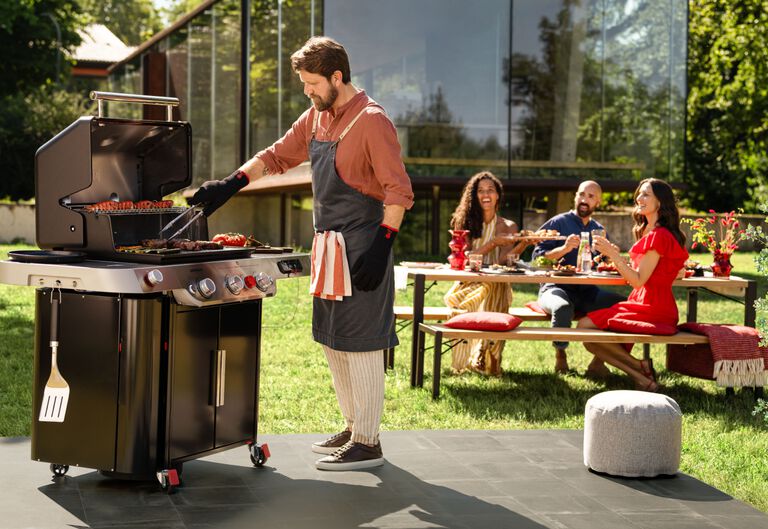 Smart Series | Gas Grills | Weber Grills