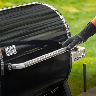 Wood Pellet Grilling and Cooking | SmokeFire | Weber Grills